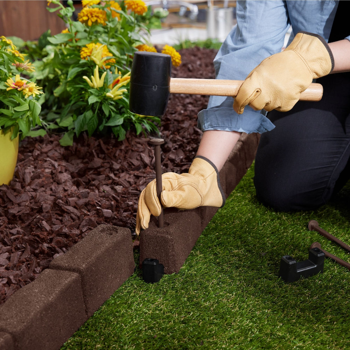 Cobblestone SmartLoc Rubber Border - RubberMulch.com